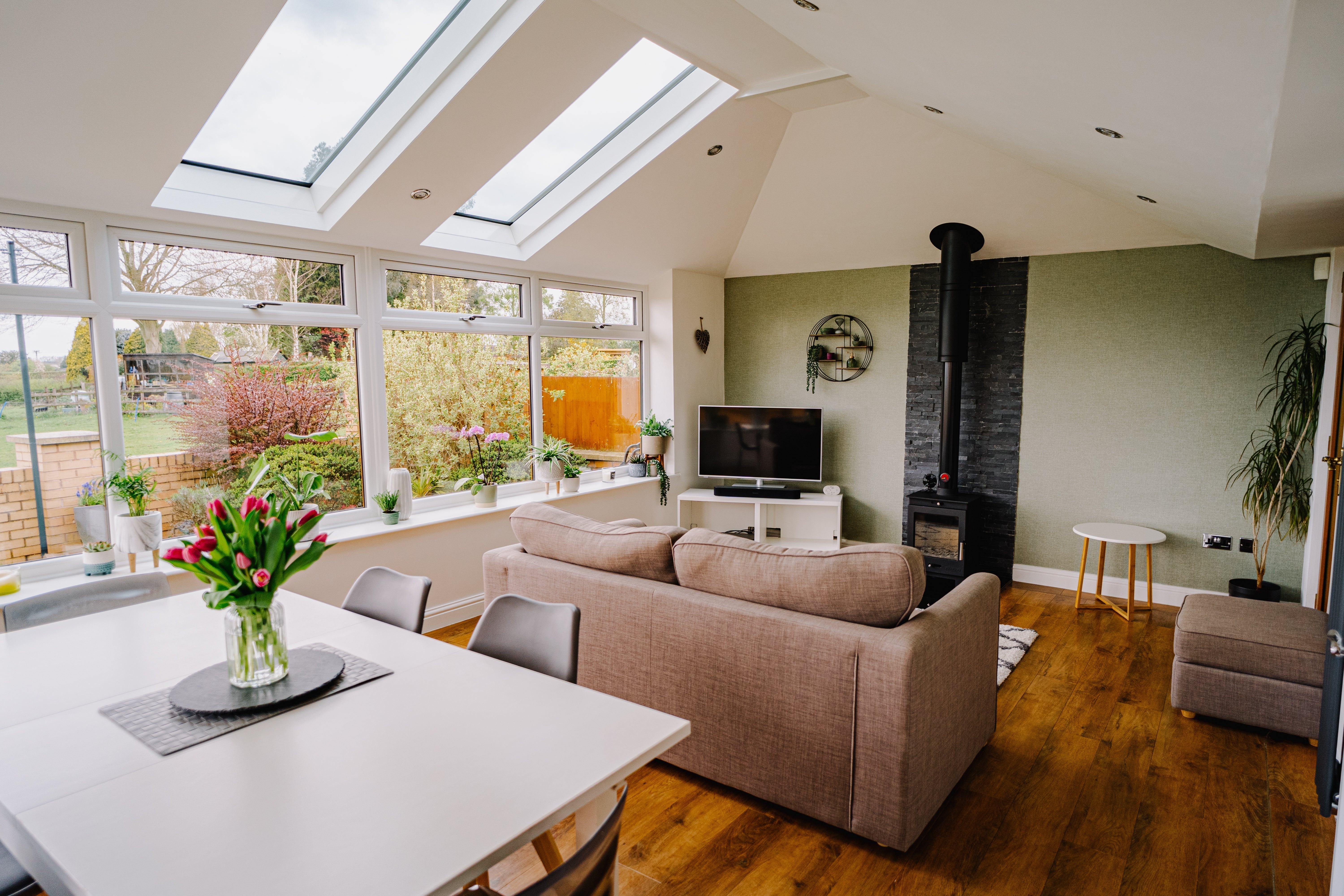 What is a Solid Roof Conservatory and How Does it Improve Your Living ...